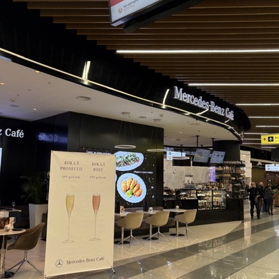 Ресторан Mercedes-Benz Cafe в Москве : смешанная кухня, забронировать ...